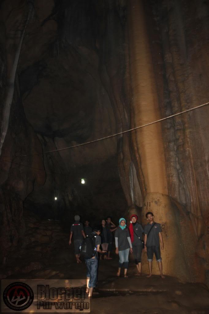 Goa Seplawan dan Sejarah Penemuan Arca Emas | KASKUS