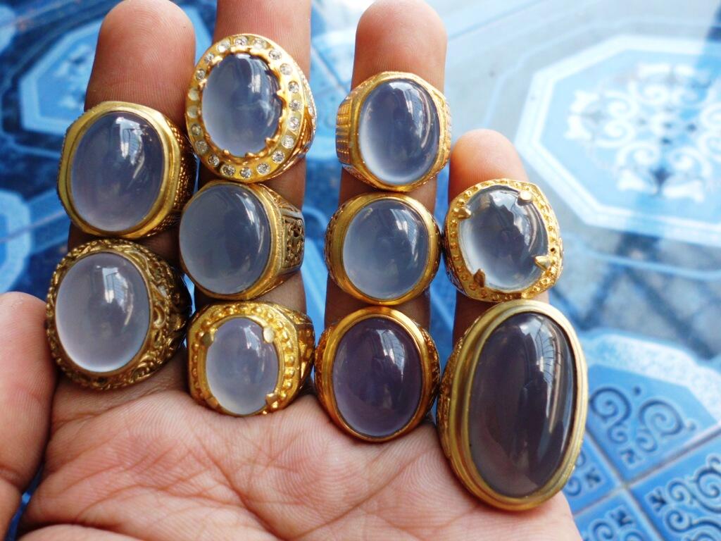 ## Batu Akik, Mustika, Gemstone, Bidang Keilmuan "Perbatuan" dll ...