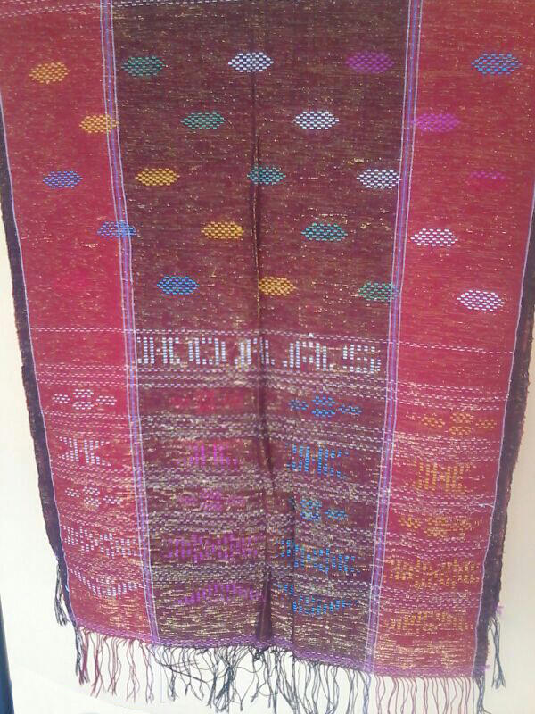 Jatiwaringin: Jual Cepat dan Murah Kain Ulos/Hiou asli Rp. 50.000 ...
