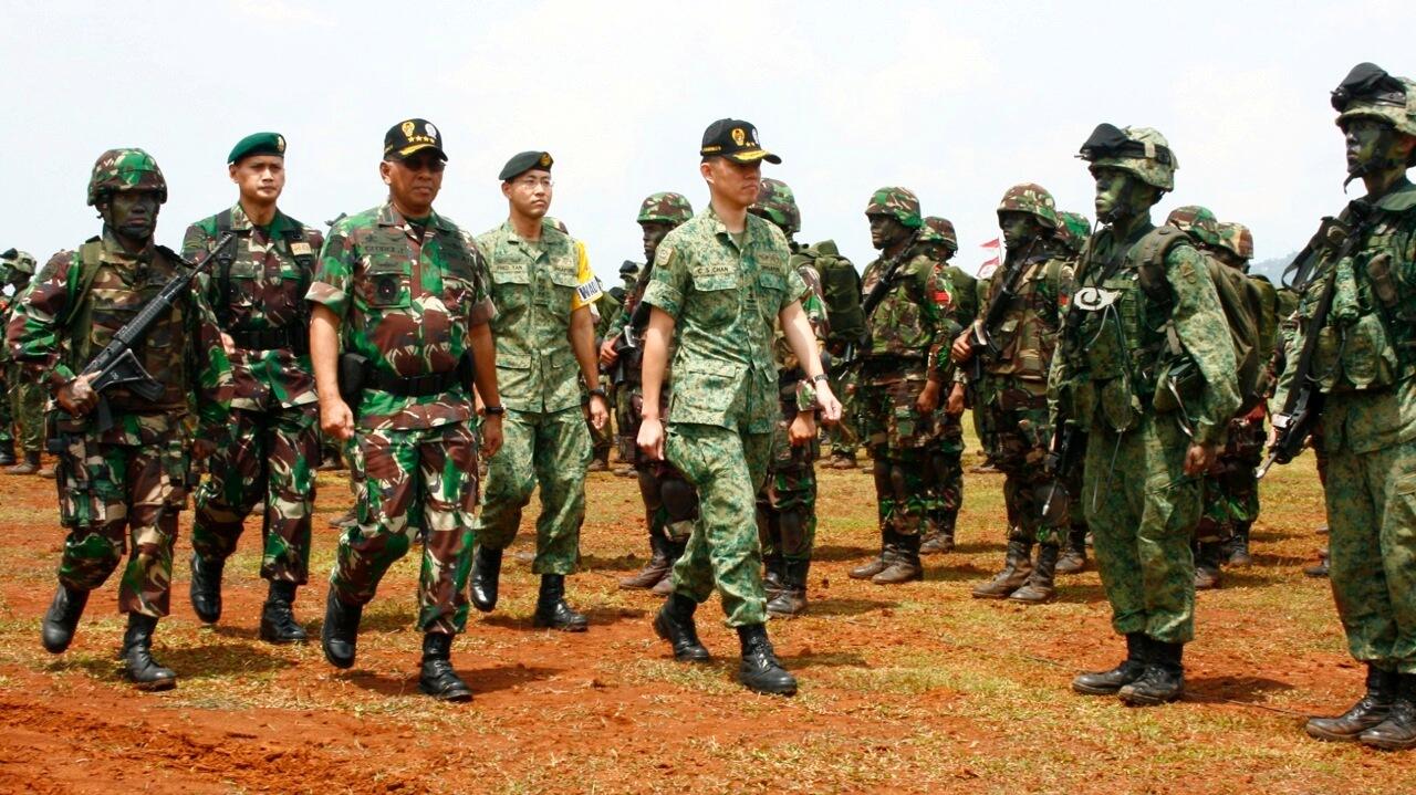 Kompilasi Foto-Foto TNI (Kegiatan-Tokoh-Sejarah-DLL) - Part 2 - Page ...