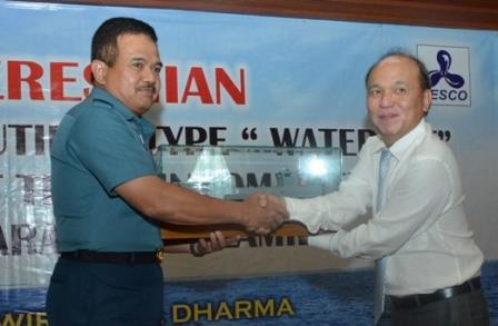 PERESMIAN LANDING CRAFT UTILITY (LCU) KRI BJM-592 DAN KRI BAC-593 | KASKUS