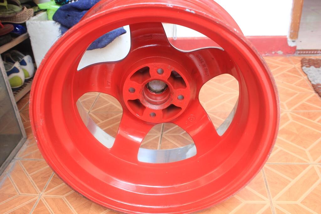 Terjual Velg FOMB Made In Italy R15 PCD 4x100 ET 35 RED 5 Pcs | KASKUS