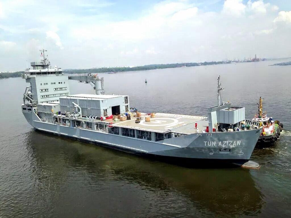 Sea-basing ship to be deployed in Sabah | KASKUS