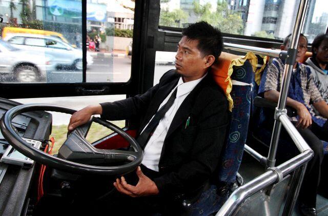 100 Orang Lolos Seleksi Awal Sopir Busway | KASKUS