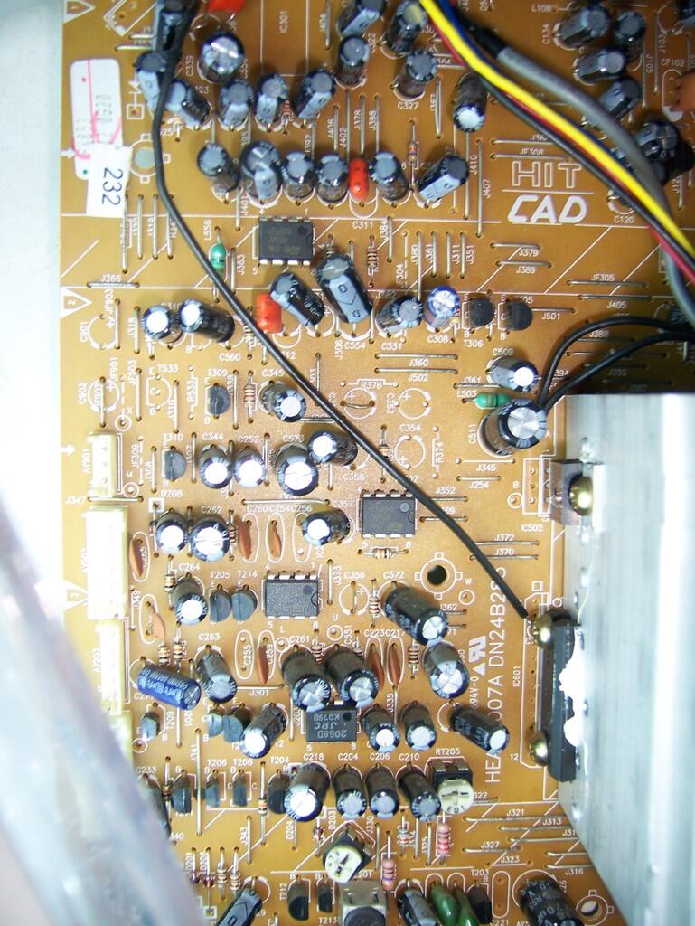 (ASK) MODIFIKASI KOMPONEN AUDIO PADA POLYTRON DVD COMPO | KASKUS