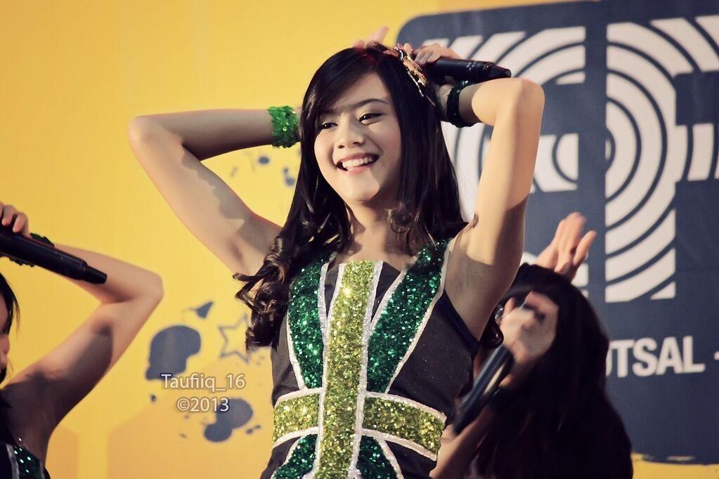 Foto-foto Salah Fokus JKT48 (Salkus,Bening) UPDATE !! 4rd - Page 20 ...