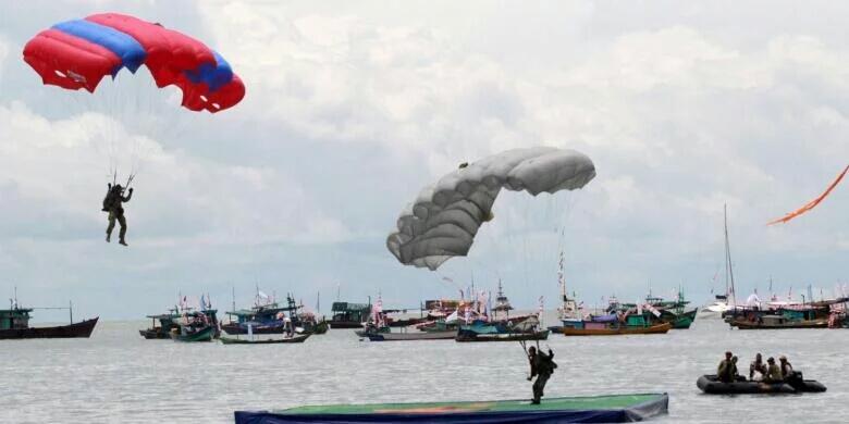 Kemeriahan Puncak Sail Selat Karimata di Kayong Utara | KASKUS