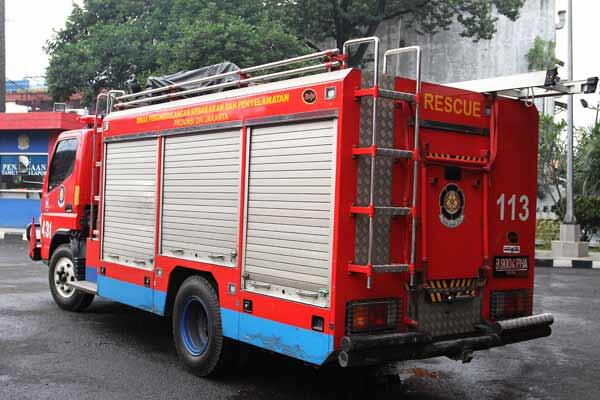 Begini Mobil-Mobil Pemadam Kebakaran Yang Dipakai Bertugas di Indonesia ...