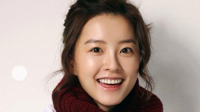Artis Korea Lee Seo Jin Dan Jung Yoo Mi Promosikan Wisata Lombok Kaskus