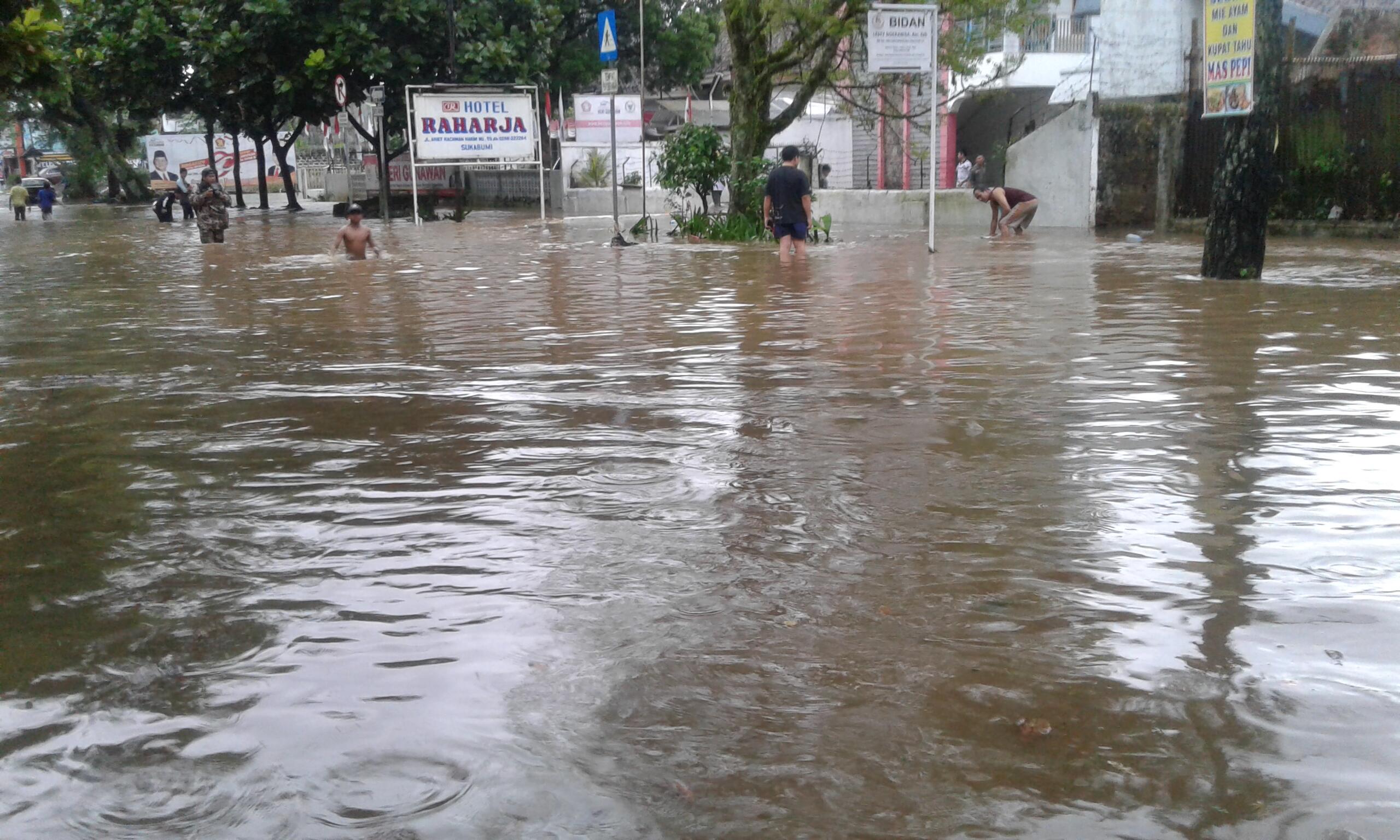 Status Siaga Darurat Banjir dan Longsor di Kota Sukabumi hingga Mei | KASKUS