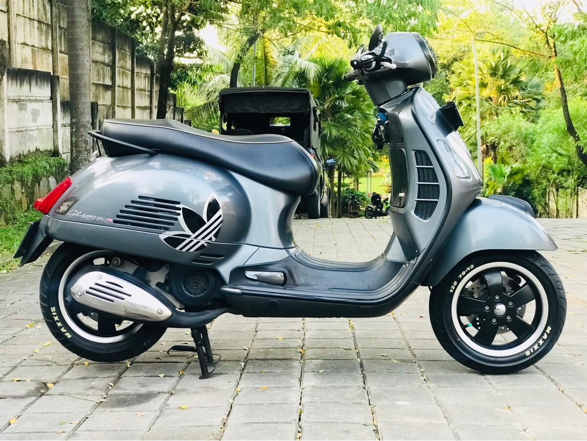 Terjual Vespa Piaggio GT Super / GTS 150 3v ie GREY 2014 | KASKUS