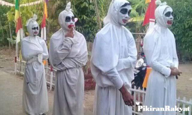 Kostum hantu lokal yang bisa di gunakan untuk seru nya merayakan ...