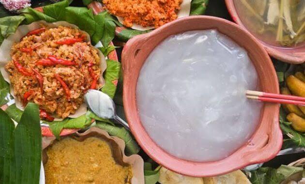 Yuk Mengenal Maluku Utara,dari batu bacan sampai dengan goyang tobelo ...