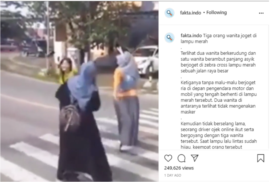 Viral! Aksi Tiga Wanita Asik Jogetan di Lampu Merah, Netizen: Harga Diri Dijual Obral | KASKUS