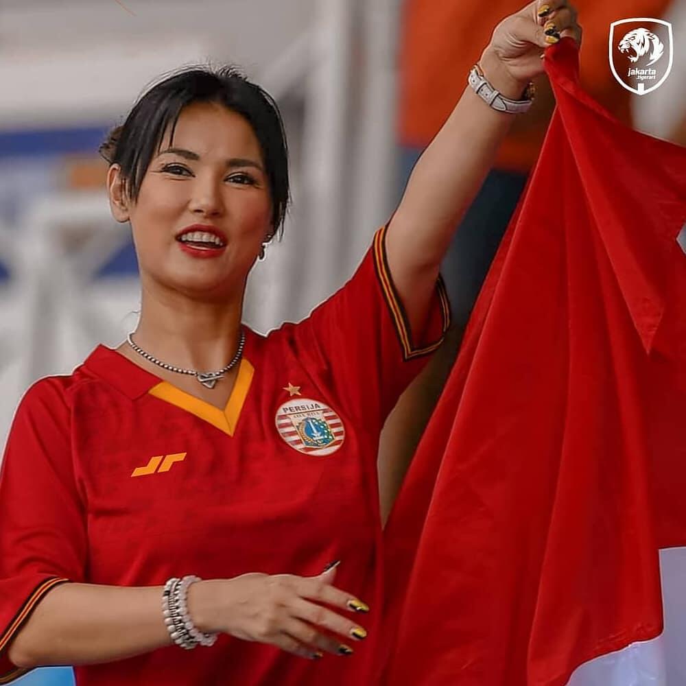 Begini Potret Liburan Maria Ozawa di Indonesia, Seger Nih! | KASKUS