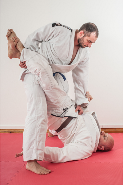 Brazilian Jiu Jitsu Gi - Grab Men & Women Gi | BRAVO | KASKUS