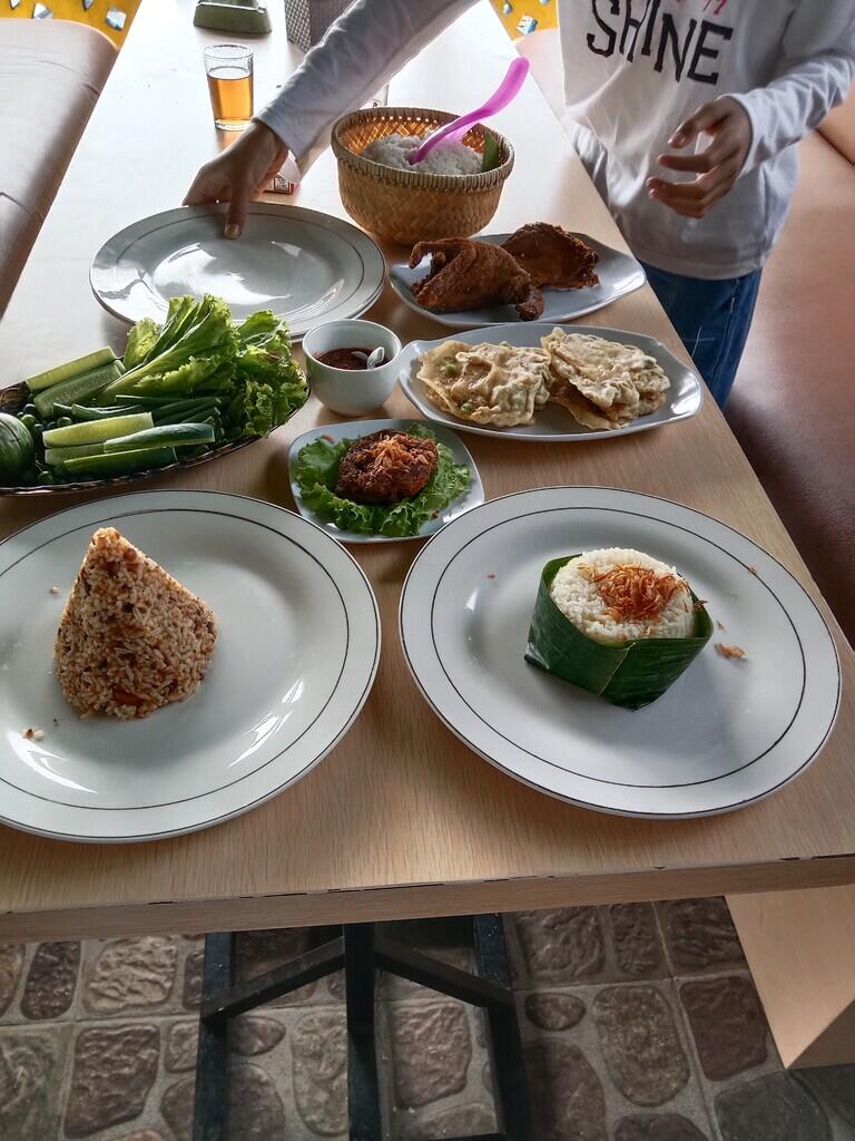 Nasi TO (TUTUG ONCOM) dan Nasi Liwet | KASKUS
