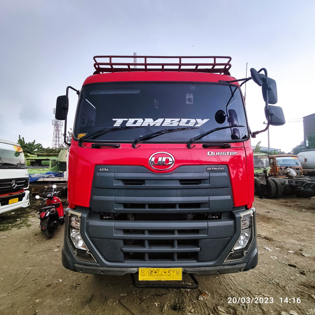 Truk Losbak / Bak Terbuka Spek Logging Nissan QUESTER CWE 280 6X4 Tahun ...