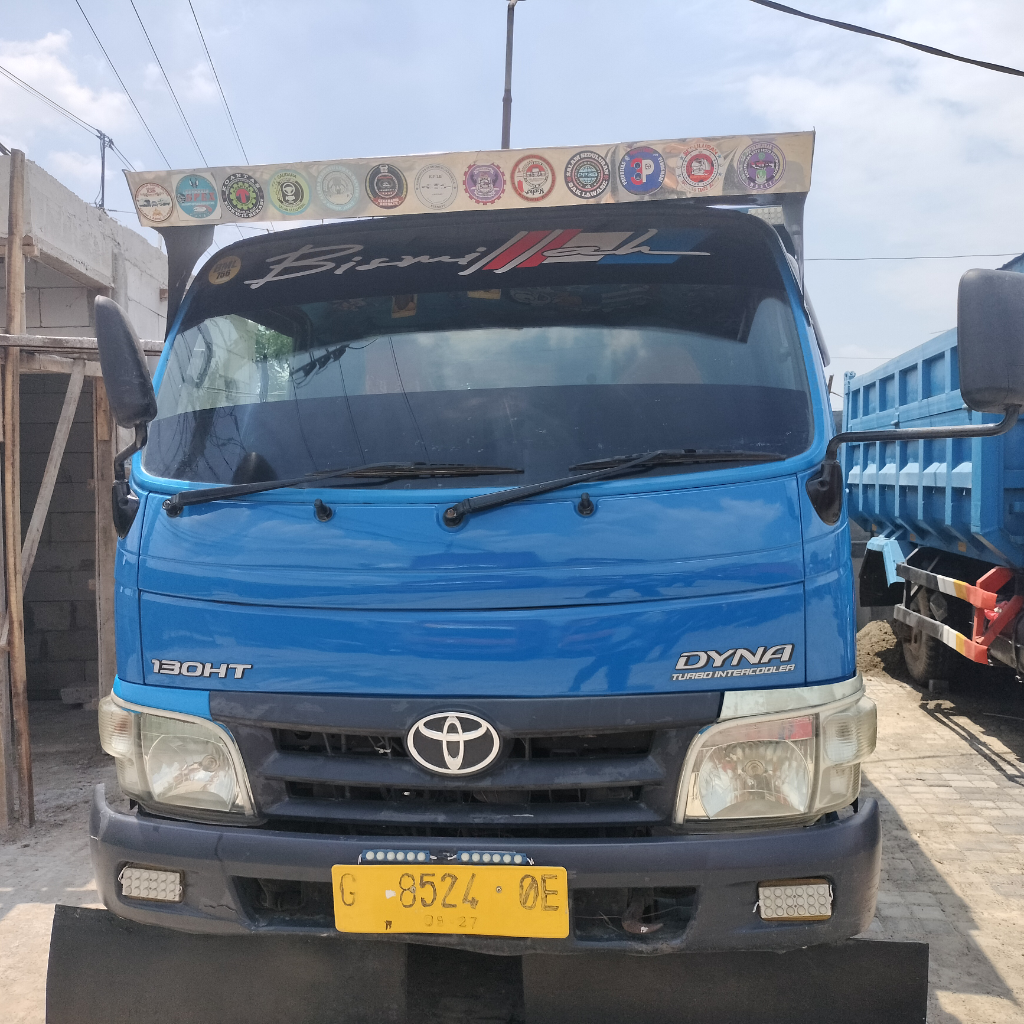 DUMP TRUK TOYOTA DYNA 130 HT INDEKS 8 ENGKEL (6 BAN) TAHUN 2017&2016 ...