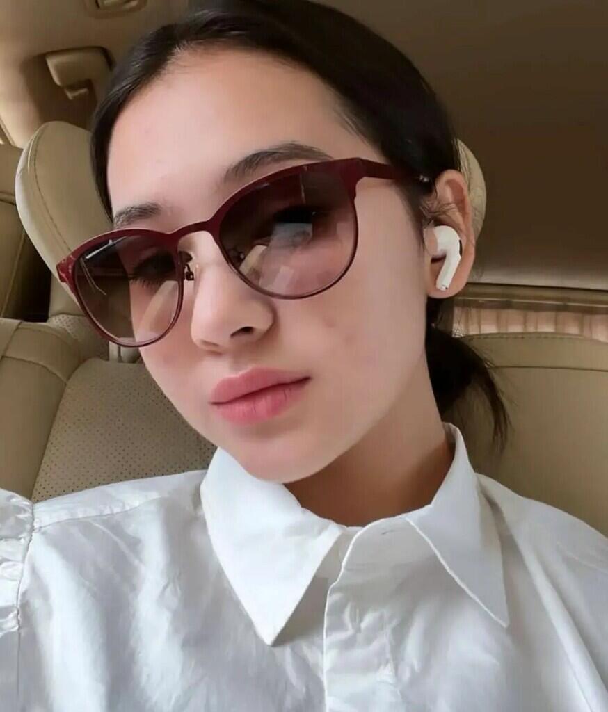 Foto Betapa Cantiknya Sandrinna Michelle Artis Indonesia | KASKUS