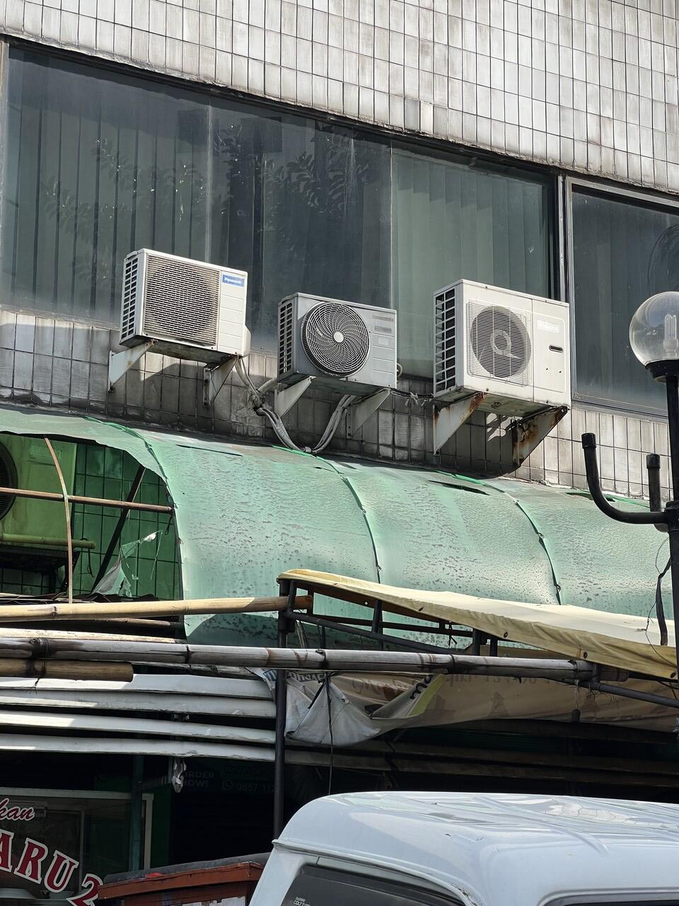 Lounge of AIR CONDITIONING (AC), FAN, HEATING & VENTILATING SYSTEM ...