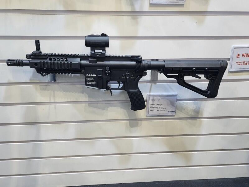 Satuan Elit TNI Dipersenjatai Senapan Serbu Dasan DSAR-15P | KASKUS