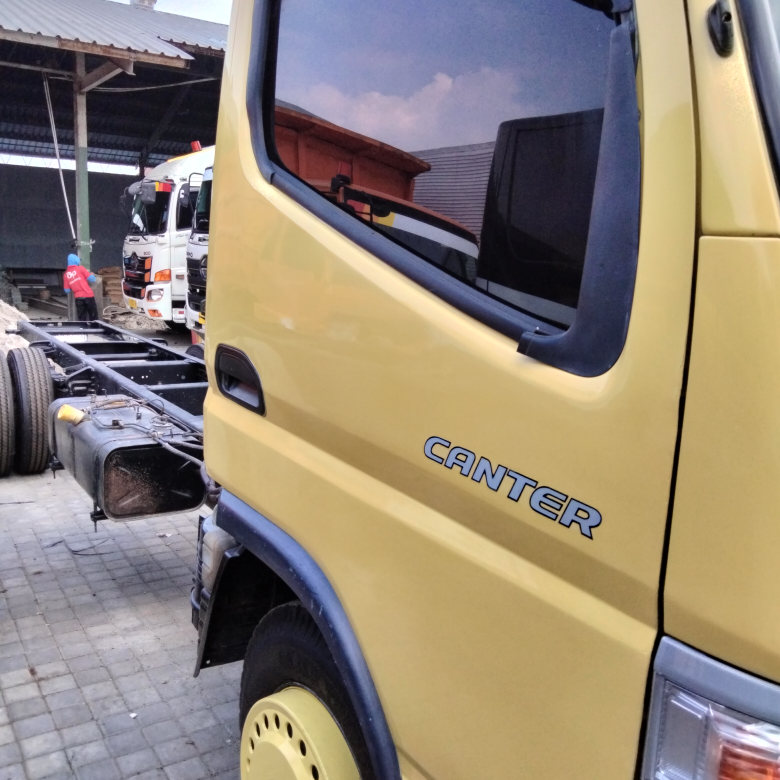 Di jual Cabin Chasis Mitsubishi Canter CDD 125 PS Tahun 2021 | KASKUS