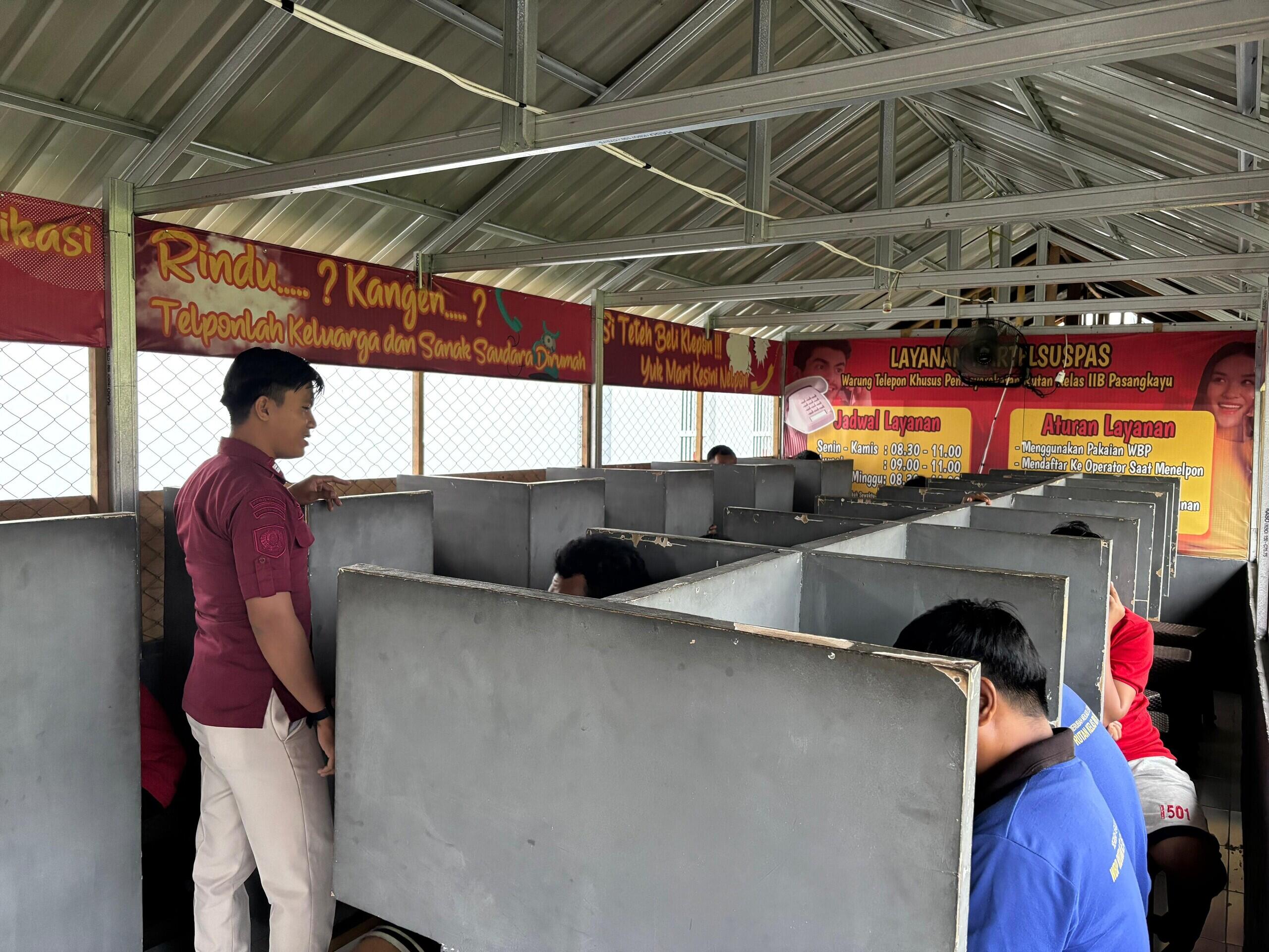 Rutan Pasangkayu Sediakan Wartelsuspas untuk Cegah Peredaran Handphone ...