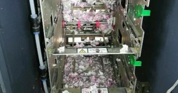 Viral ! Tikus Rakus, Uang 250 Juta Dihabiskan Begitu Saja. Kepoin Sini ...