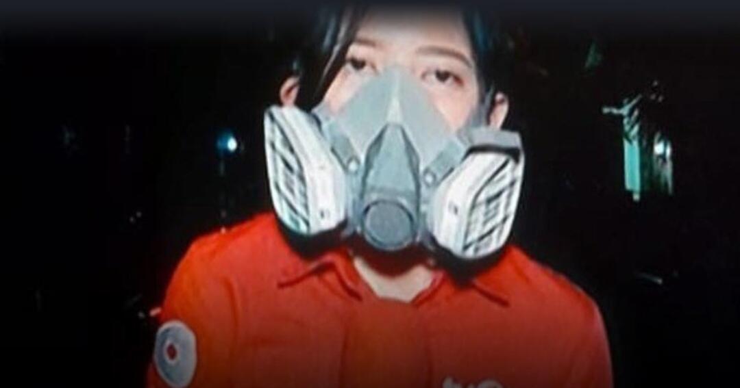 Reporter TV One Jadi Bullyan Netizen Lantaran Siaran Live Pake Gas Mask ...
