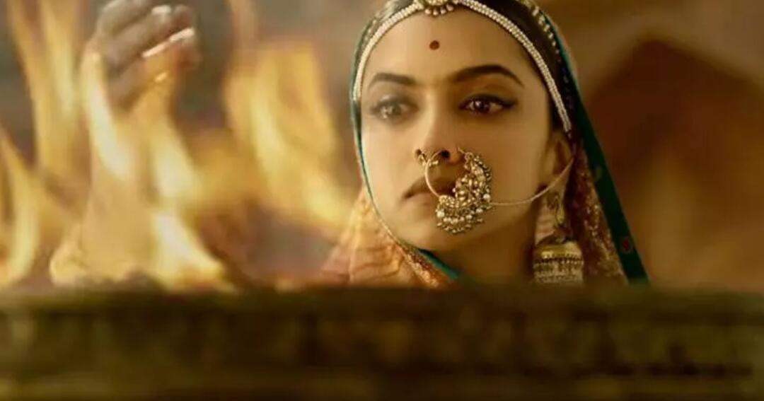 Johar, Ritual Ekstrim Bunuh Diri Massal Sangat Suci bagi Wanita India ...