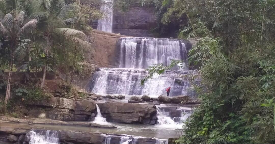 Curug Nangga, Air Terjun Bertingkat Tujuh Yang Eksotis, Berani Naik ...