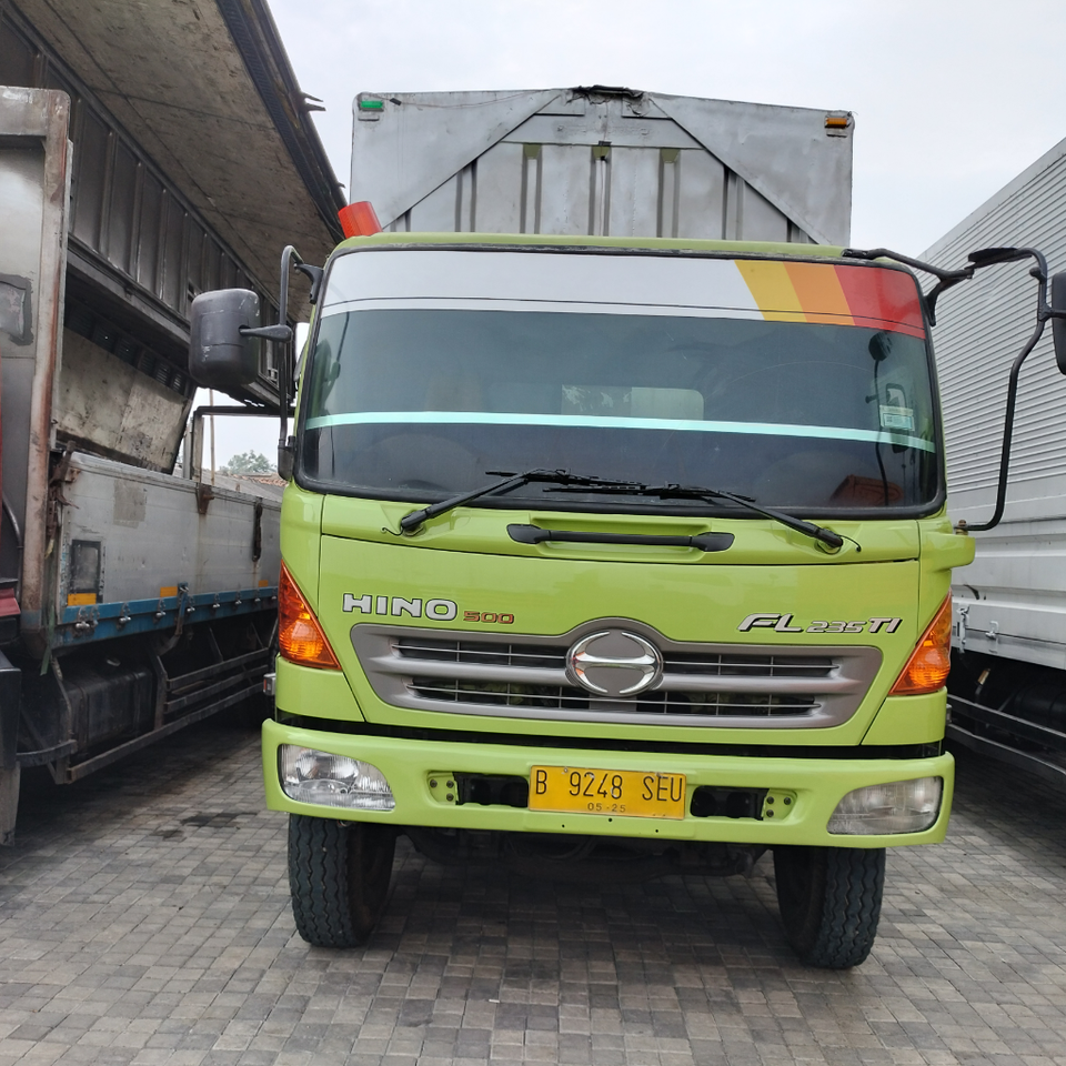 WING BOX HINO FL 235 JW TRONTON (10 BAN) TAHUN 2015 | KASKUS